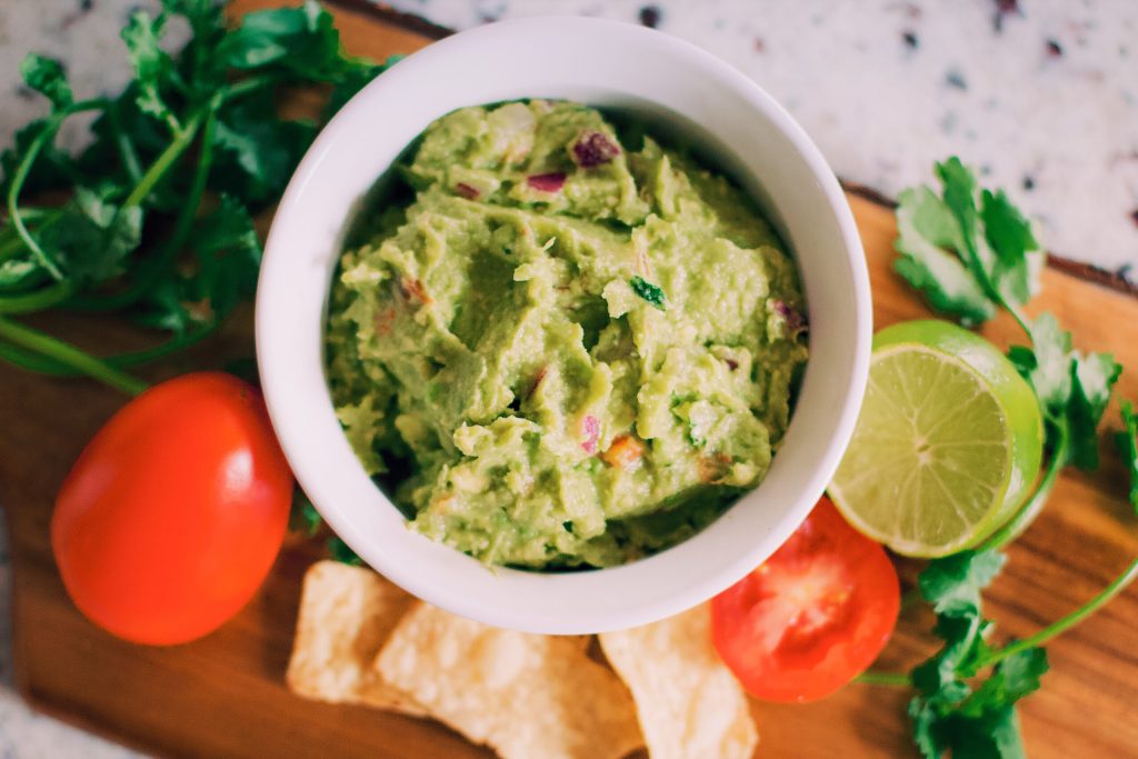 Quick and Healthy Guacamole Recipe - Simple and Delicious Fix ...